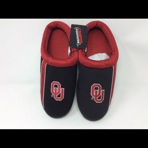 Campus Footnotes | Shoes | Ou Oklahoma Sooners Slippers | Poshmark